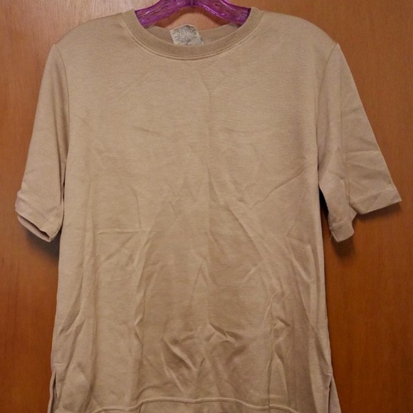 Tops | Koret Shortsleeve Stretch Knit Top Tan Medium | Poshmark